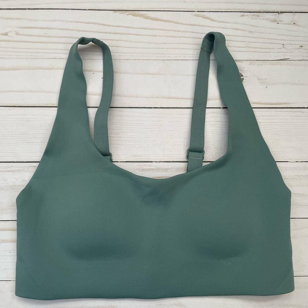 Lululemon In Alignment Straight Strap Bra Size 4 Tide… - Gem